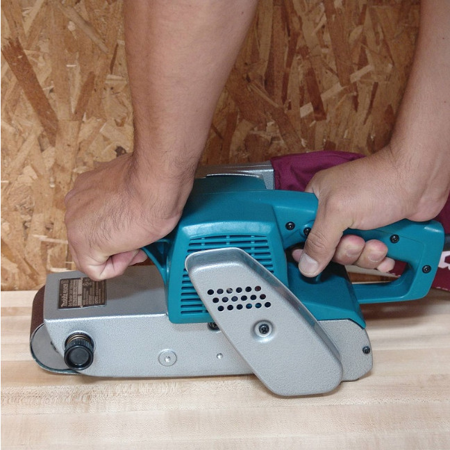 Makita 9924DB 3 X 24 Belt Sander BC Fasteners Tools Ltd 
