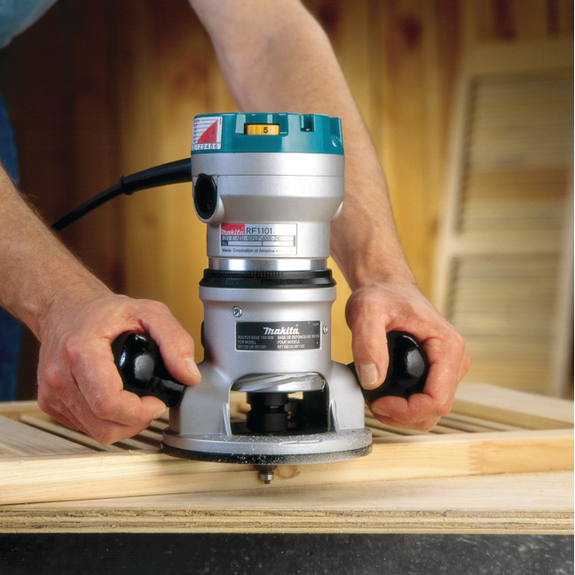 Makita RF1101 Router 1/2" 2-1/4 H.P. Variable Speed