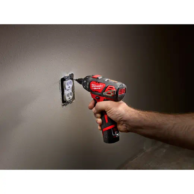 Milwaukee 2401-22 M12 1/4" Hex Screwdriver Kit