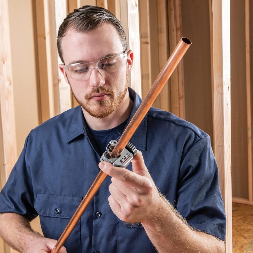 Ridgid 40617 Model 101 Close Quarters Tubing Cutter - BC Fasteners