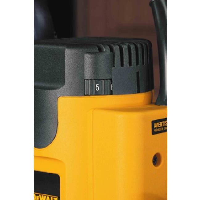 DeWalt DW621 2 HP EVS Plunge Router - BC Fasteners & Tools