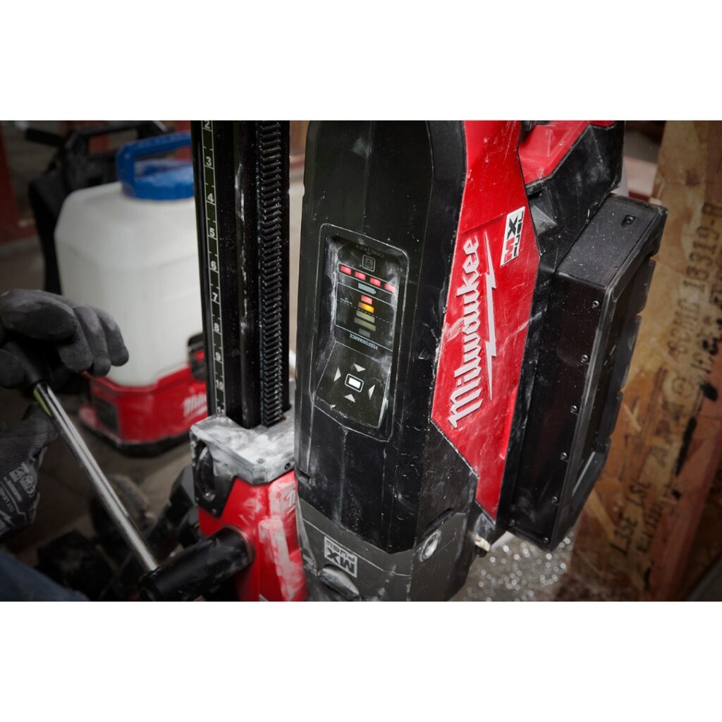 Milwaukee MXF301-2CXS MX FUEL™ Handheld Core Drill Kit with Stand