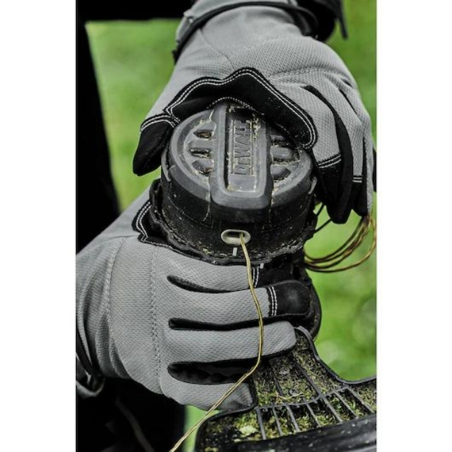 DeWalt DCST922B 20V MAX 14" Dual Line String Trimmer