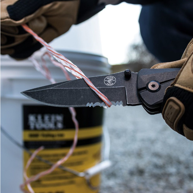 Klein 44223 Spring-Assisted Open Pocket Knife - BC Fasteners & Tools