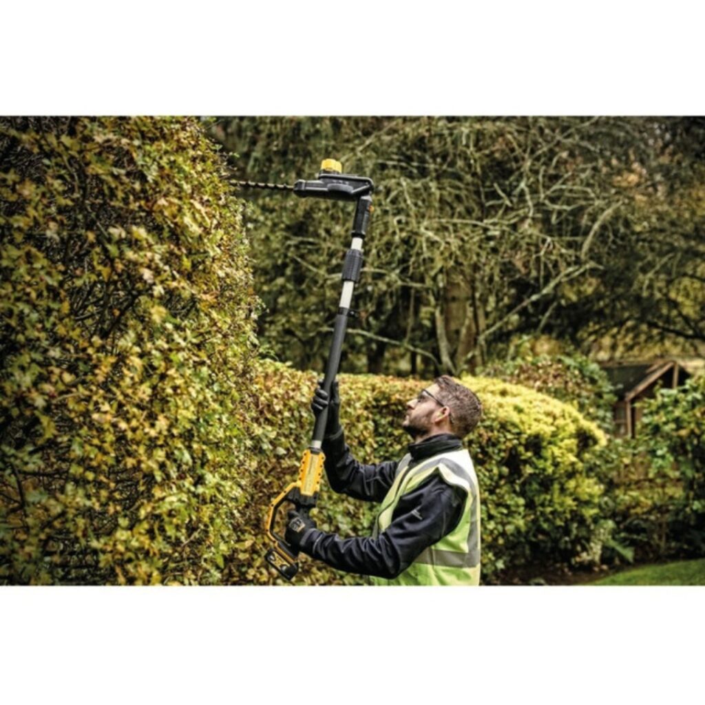 DeWalt DCPH820B 20V MAX Pole Hedge Trimmer - Tool Only - BC Fasteners ...