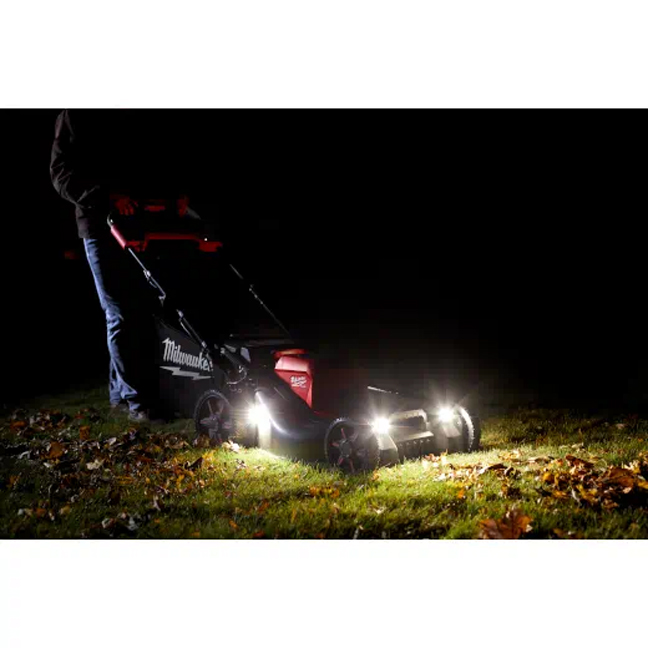 Milwaukee 2823-22HD M18 21" Dual Battery Mower Kit