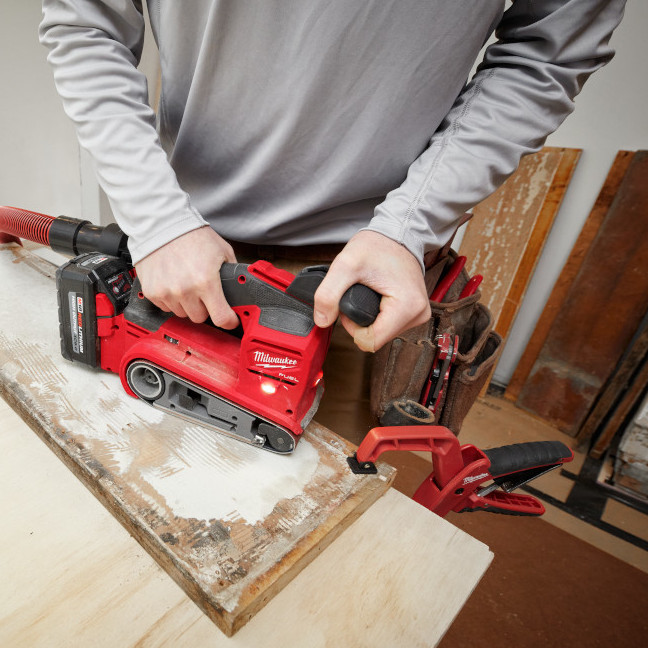 Milwaukee 2832-20 3"x18" M18 FUEL Belt Sander