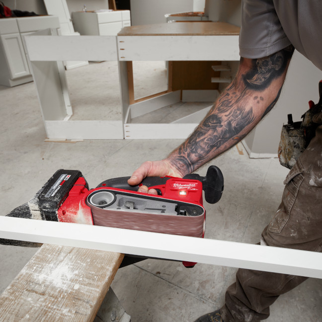 Milwaukee 2832-20 3"x18" M18 FUEL Belt Sander