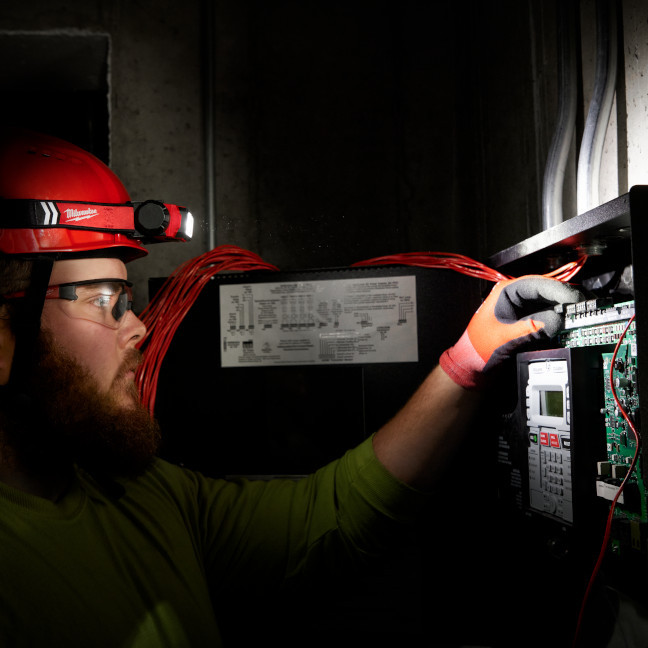 Milwaukee 2163-21 REDLITHIUM USB Hard Hat Headlamp - BC Fasteners & Tools