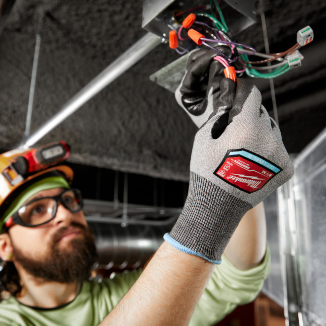 Milwaukee Cut Resistant High-Dexterity Polyurethane Dipped Gloves 6 ...