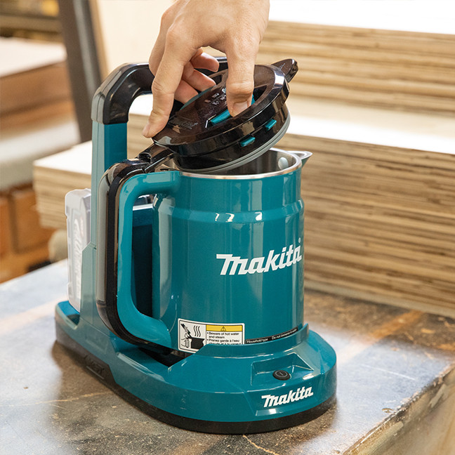Makita KT001GZ 40V Max XGT Cordless Kettle-Tool Only