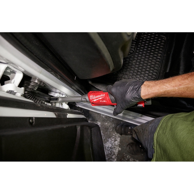 Milwaukee 3050-21 M12 FUEL INSIDER Extended Reach Box Ratchet Kit - BC ...