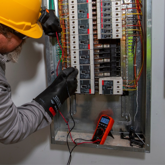 Klein ET270 Digital Multi-Tester DMM with Receptacle Tester - BC ...