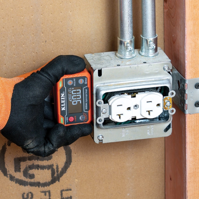 Klein 935DAA Digital Angle Gauge with Angle Alert - BC Fasteners & Tools