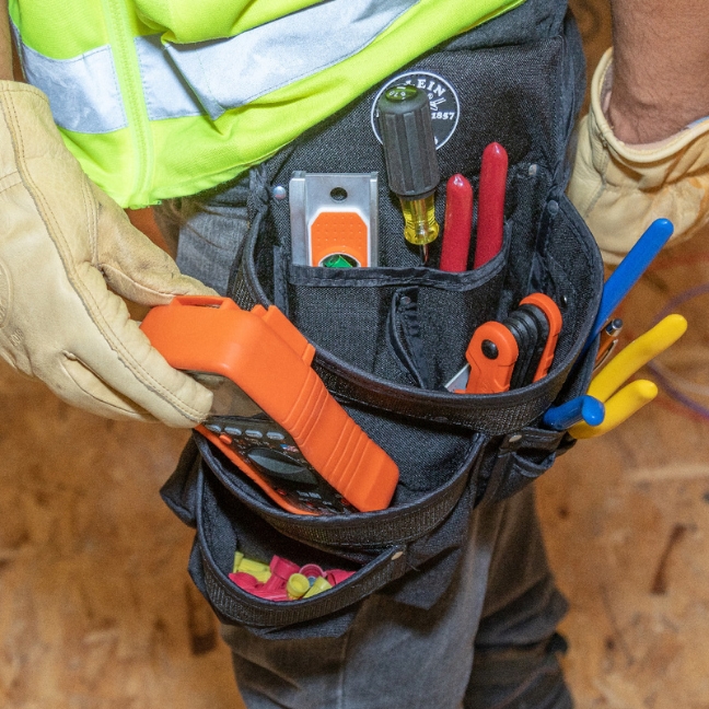 Klein 5700 POWERLINE Series 9-Pocket Tool Pouch - BC Fasteners & Tools