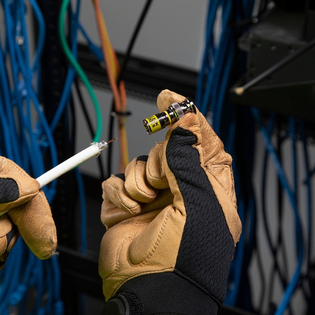 Klein VDV813-607 Universal BNC Compression Connectors RG6-R6Q 10-Pack ...