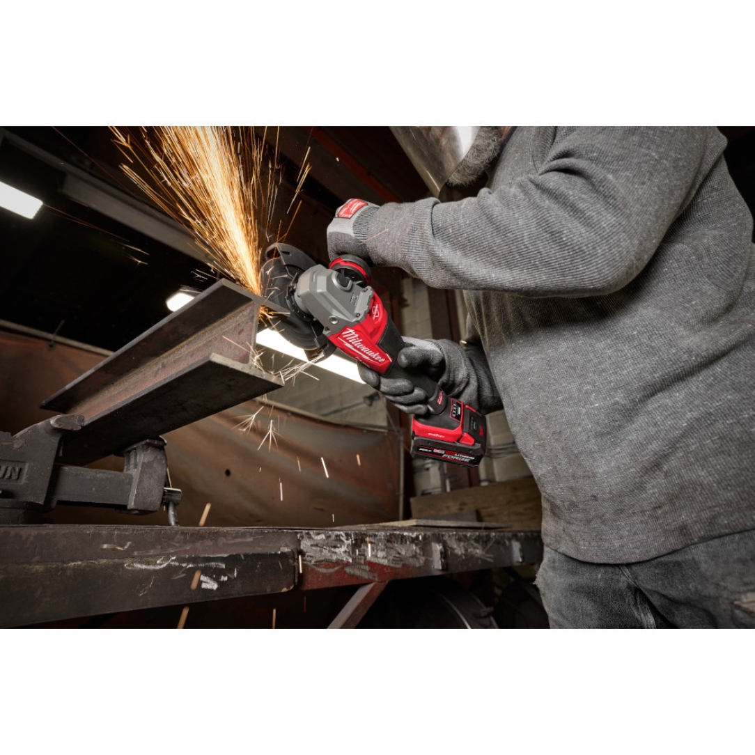 Milwaukee 3672-22 M18 FUEL 4-1/2"-6" Variable Speed Grinder