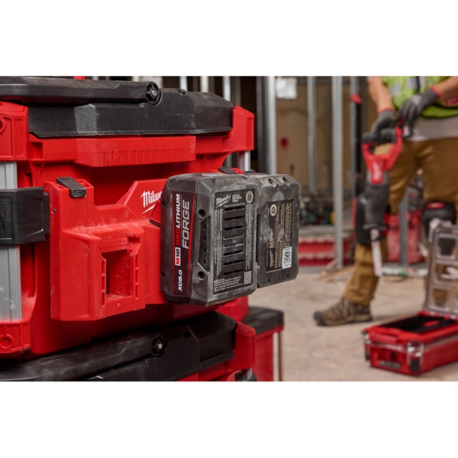 Milwaukee 48-22-8603 PACKOUT Tool Box M18 Battery Rack Attachment - BC ...