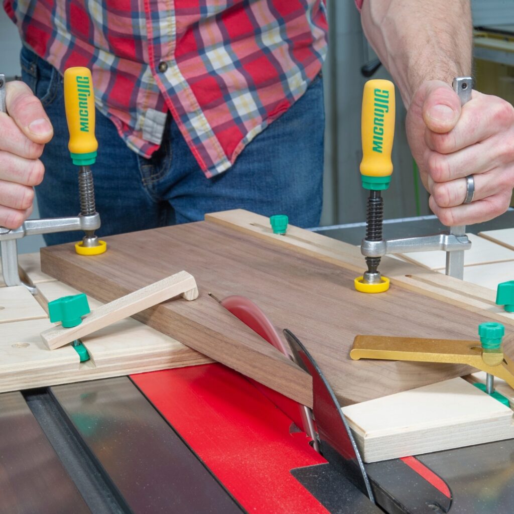 Microjig DV-HL1.5K6 MATCHFIT Dovetail Track Hardware 2.0 1.5" Track ...