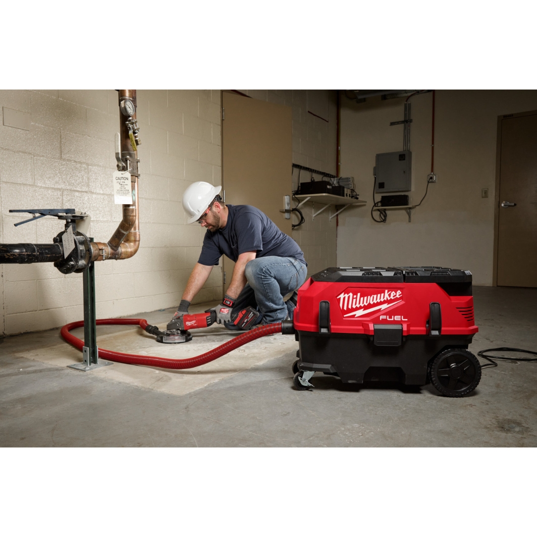 Milwaukee 0888-20 M18 PACKOUT 9-Gallon Dust Extractor