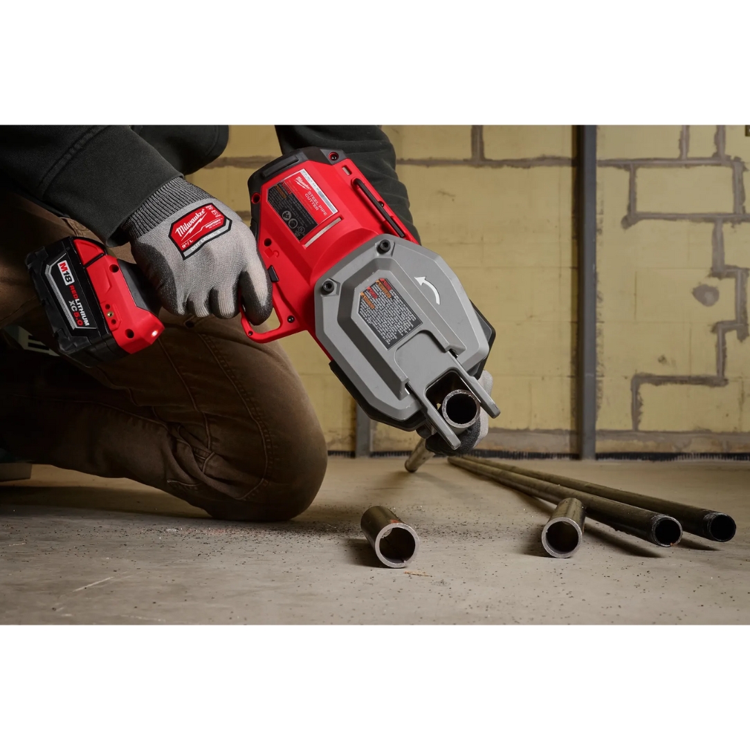 Milwaukee 3469-20 M18 FUEL 1/2" - 1" Steel Pipe Cutter - Tool Only - BC Fasteners & Tools